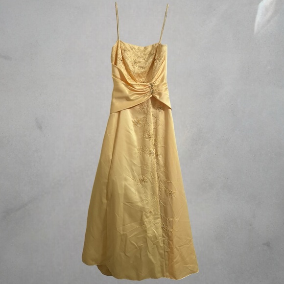 City Triangles | Dresses | City Triangles Yellow Beaded Ballgown Prom ...